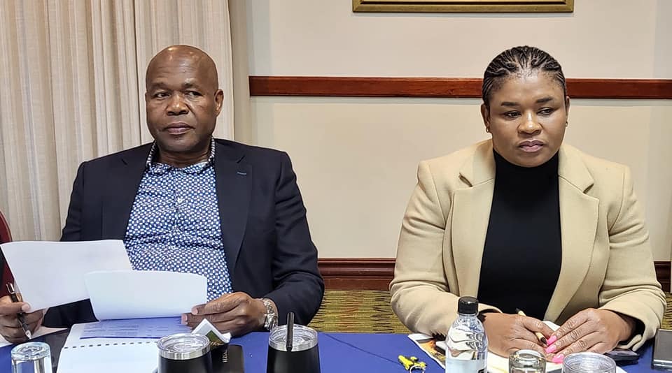 TWO EXECUTIVE MAYORS ENGAGES ANGLO-AMERICAN – CDM