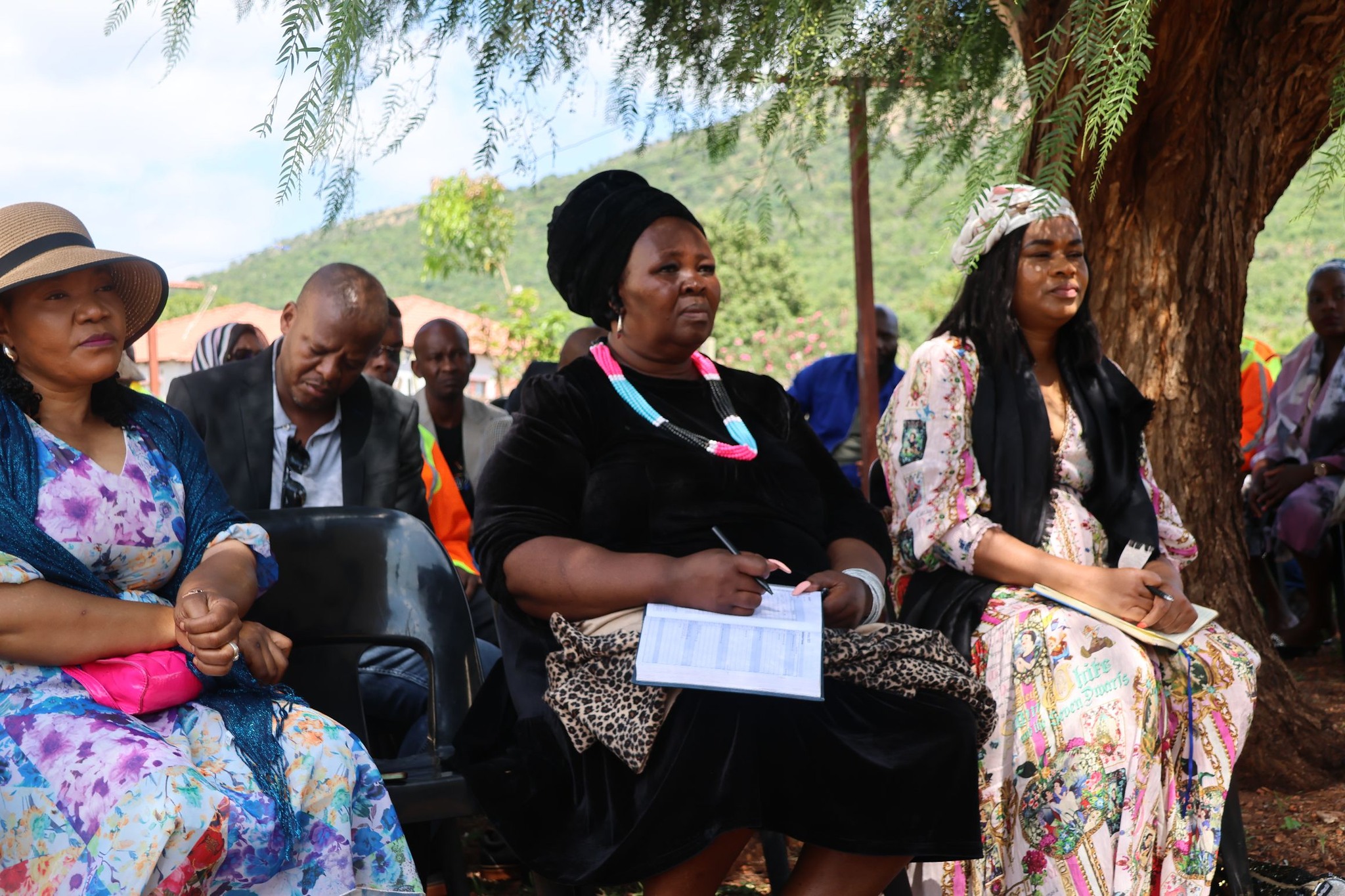 EXECUTIVE MAYOR MEET THE TRADITIONAL COUNCIL OF GA-LEDWABA – CDM